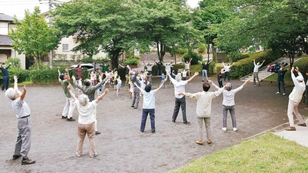 Radio Taiso: The 3-Minute Morning Exercise Japan Has Done Since 1928 ...