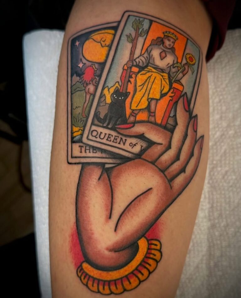 A Collection Of 33 Striking American Traditional Tattoo Designs To ...