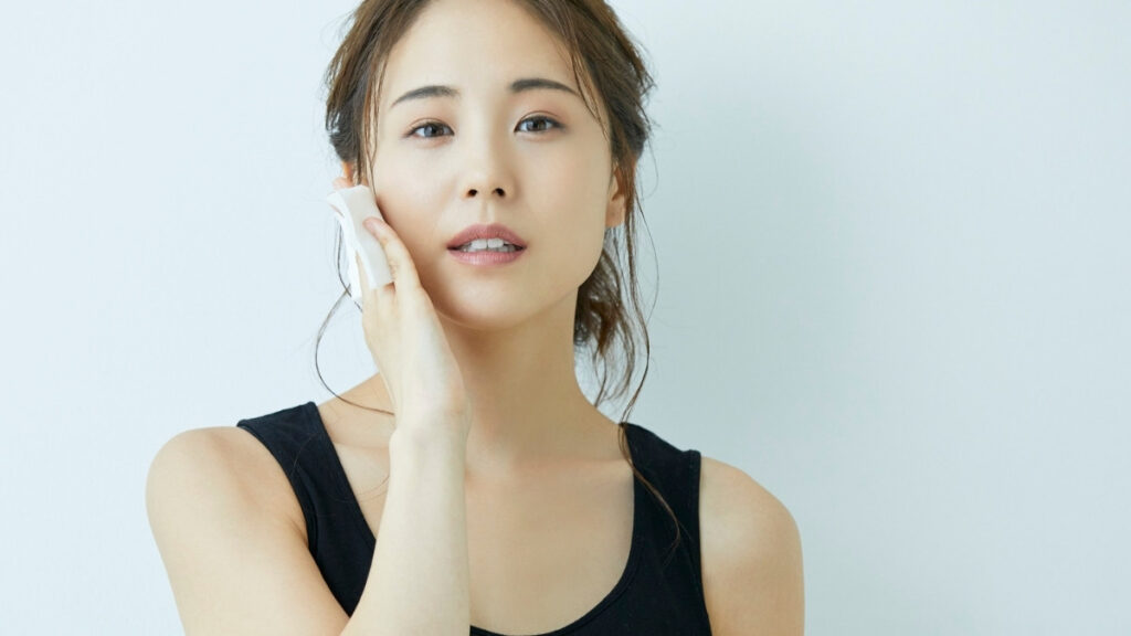 The Over-50 Skin Routine That Makes Mature Skin Look Naturally Glowing